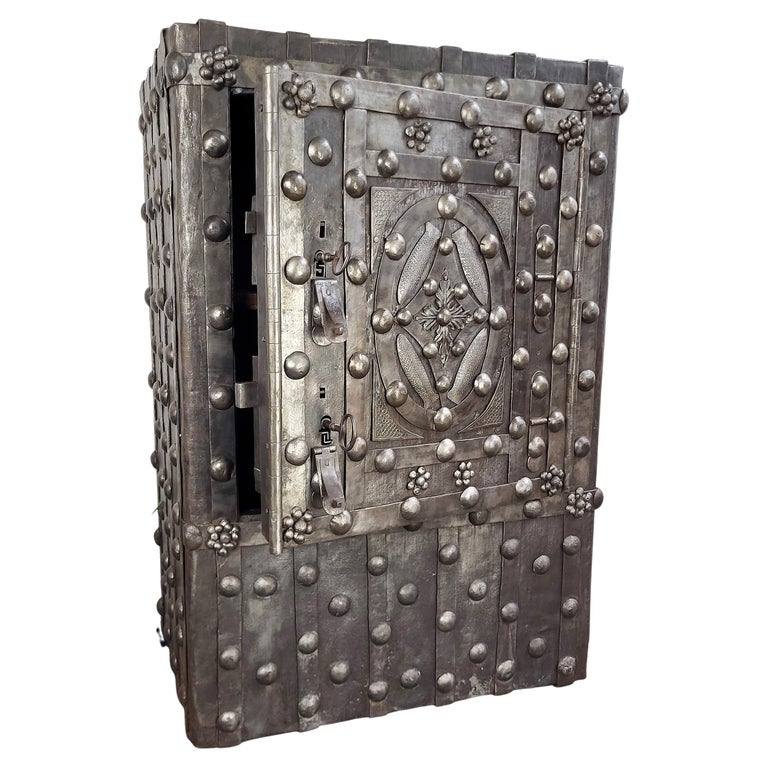 18th Century Wrought Iron Italian Antique Hobnail Safe Strong Box Bar ...