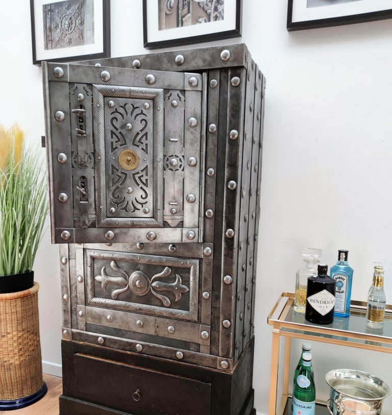 18th Century Wrought Iron Italian Antique Hobnail Safe Strongbox Bar ...
