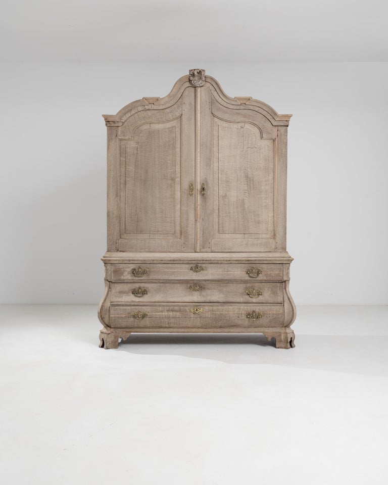 18th Dutch Oak Cabinet For Sale at 1stDibs