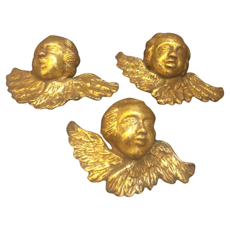 18th Three Century Hand-Carved Gilded Wooden Cherubs For Sale at 1stDibs