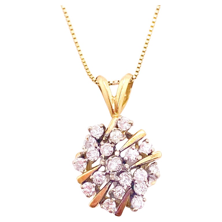 19 Diamond Cluster Necklace on Box Chain For Sale at 1stDibs