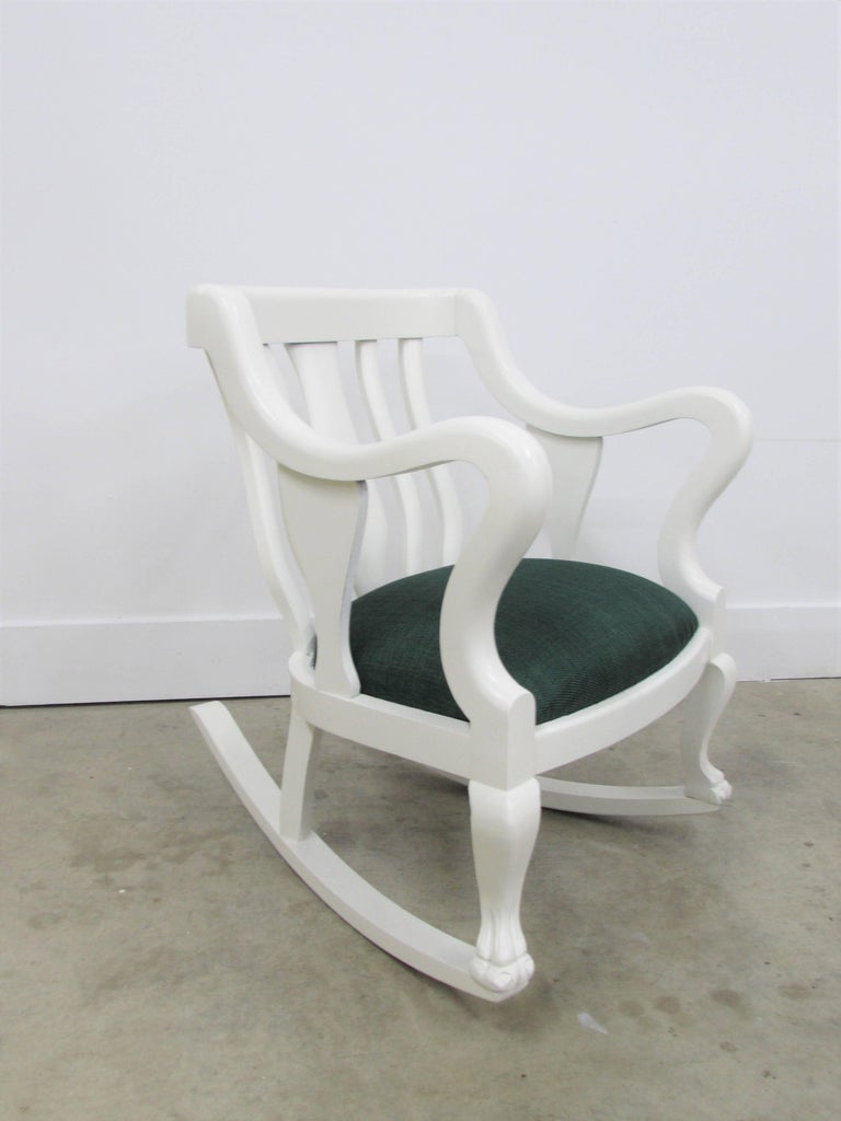 1900s American Empire Rocking Chair with Claw Foot For Sale at 1stDibs