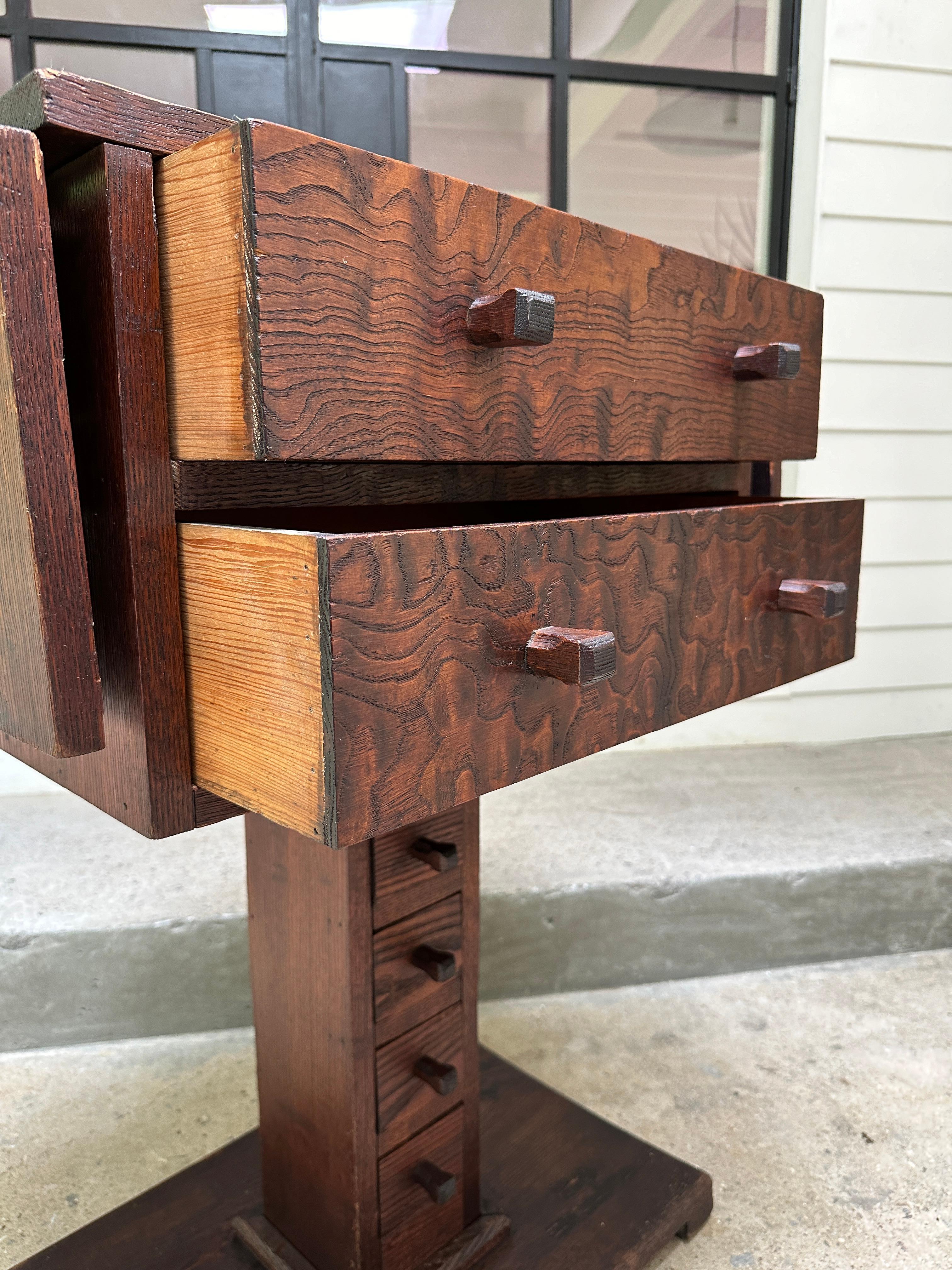 1900s Antique Americana Oak Drop leaf End or Sewing Table For Sale at ...