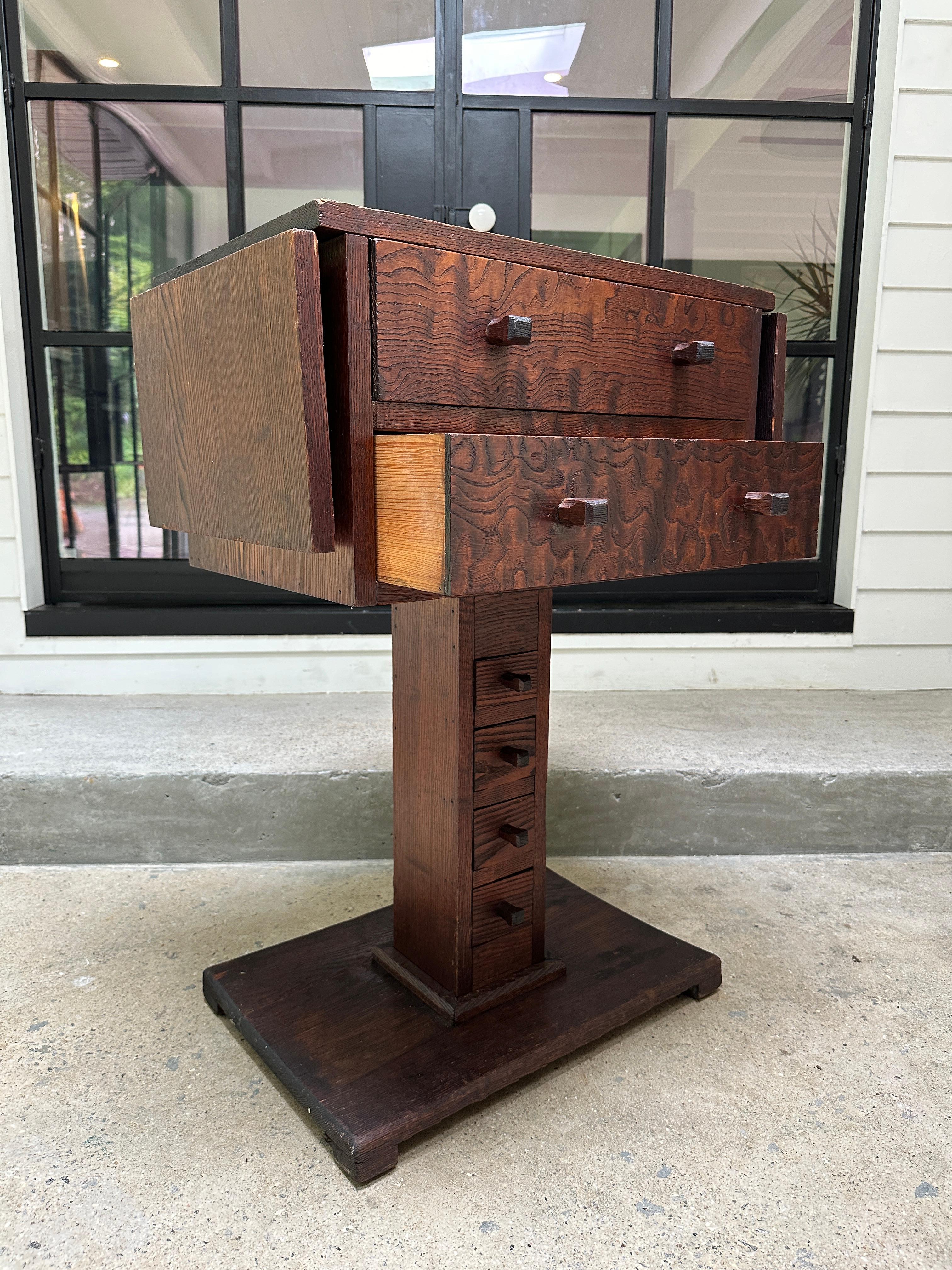 1900s Antique Americana Oak Drop leaf End or Sewing Table For Sale at ...