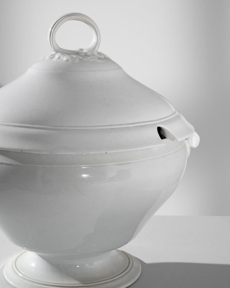 1900s Belgian Porcelain Tureen For Sale at 1stDibs