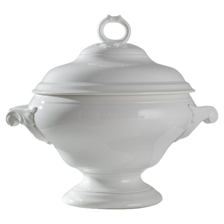 1900s Belgian Porcelain Tureen For Sale at 1stDibs