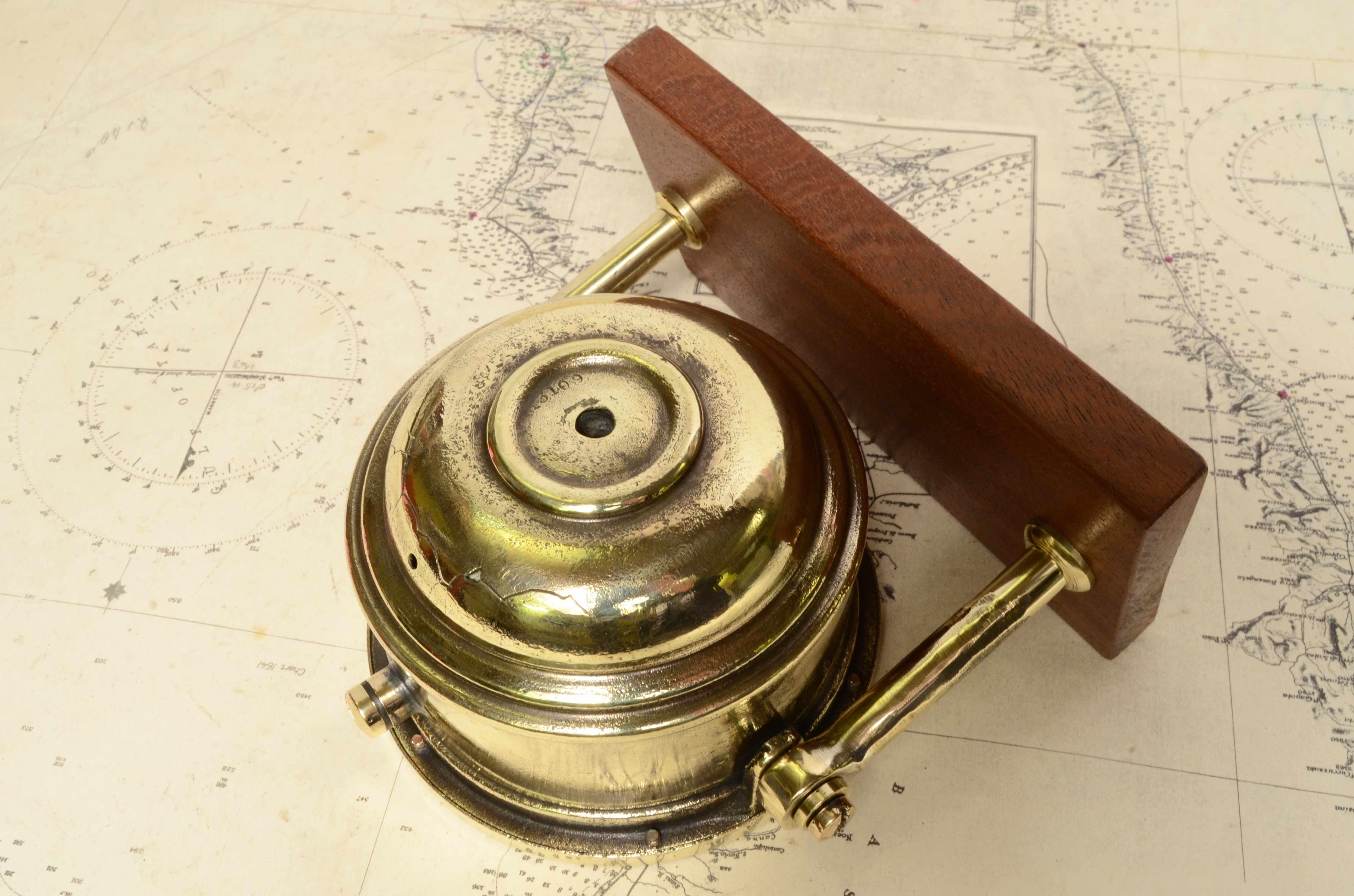 1900s Brass Magnetic Compass Signed Simpson Lawrence Glasgow Antique ...