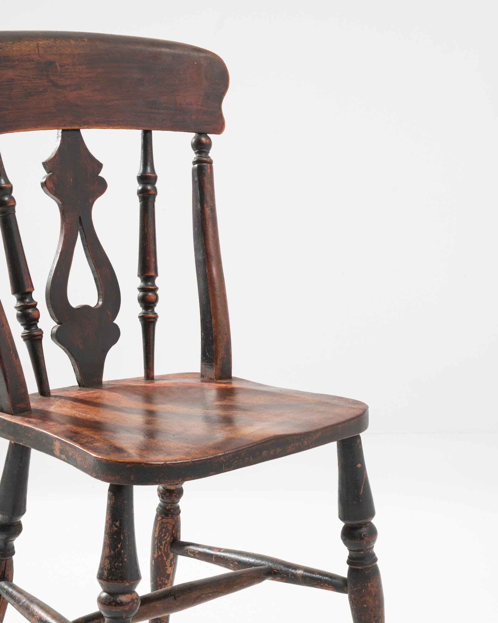 1900s British Splat Back Chair For Sale at 1stDibs