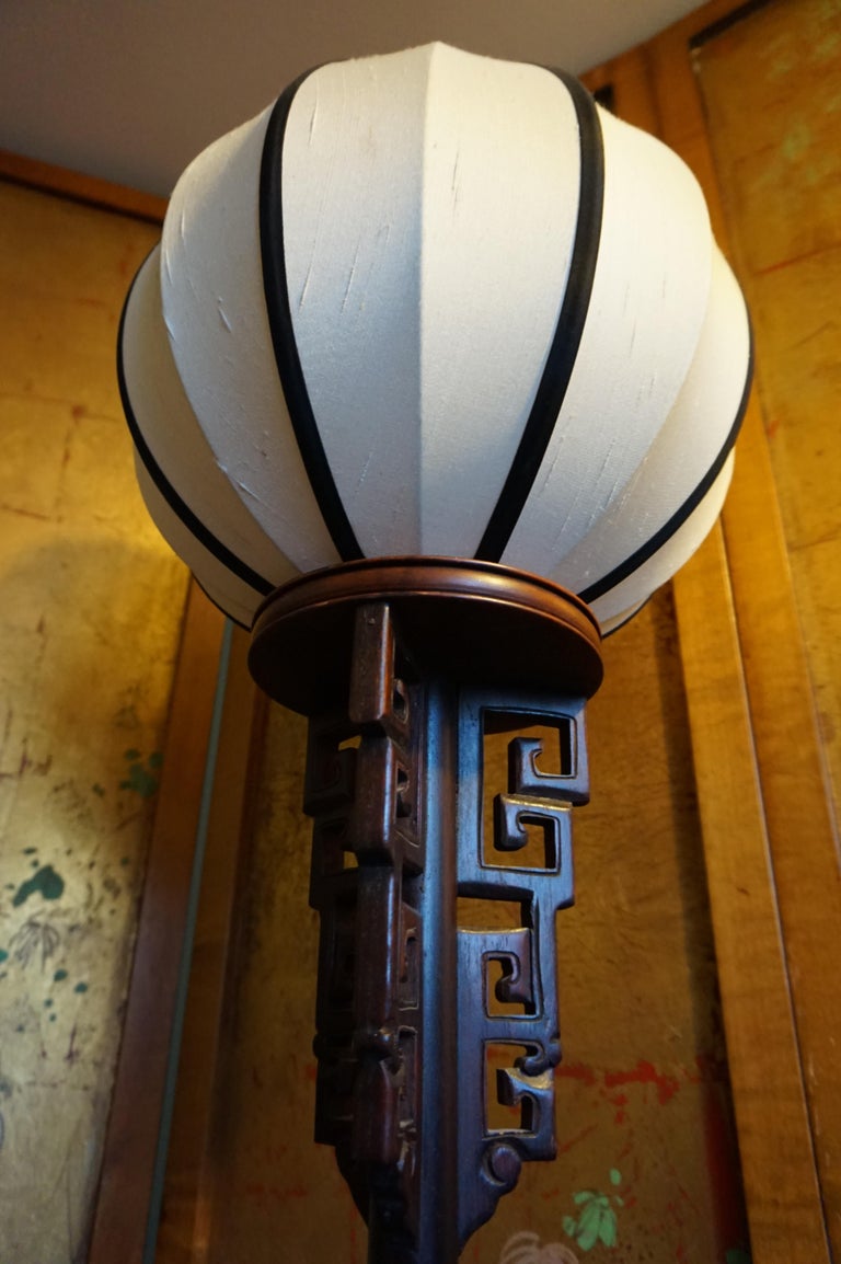 1900s Chinese Hardwood Carved Lamp with Raw Silk Shade at 1stDibs ...