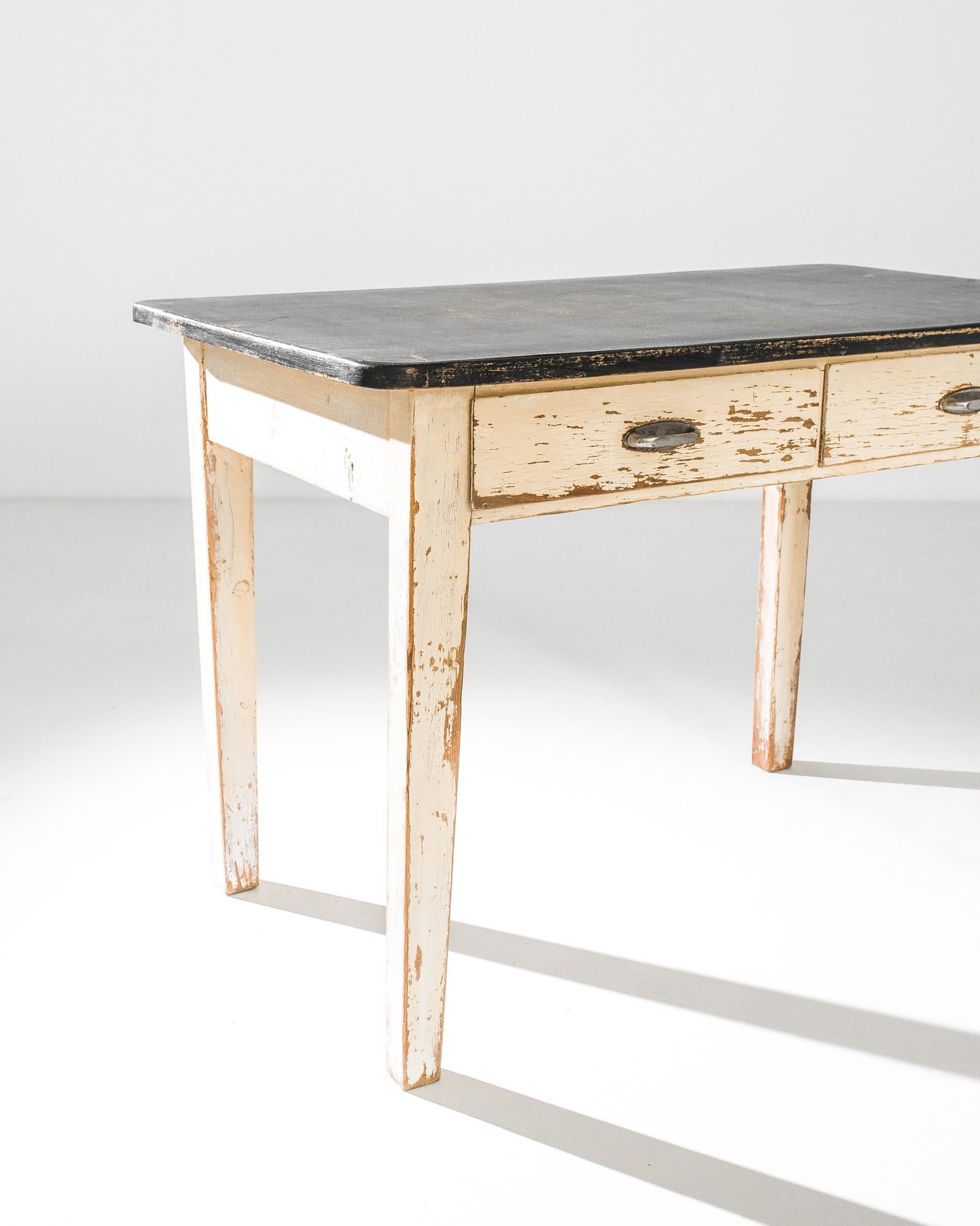 1900s French Country Wooden Table For Sale at 1stDibs