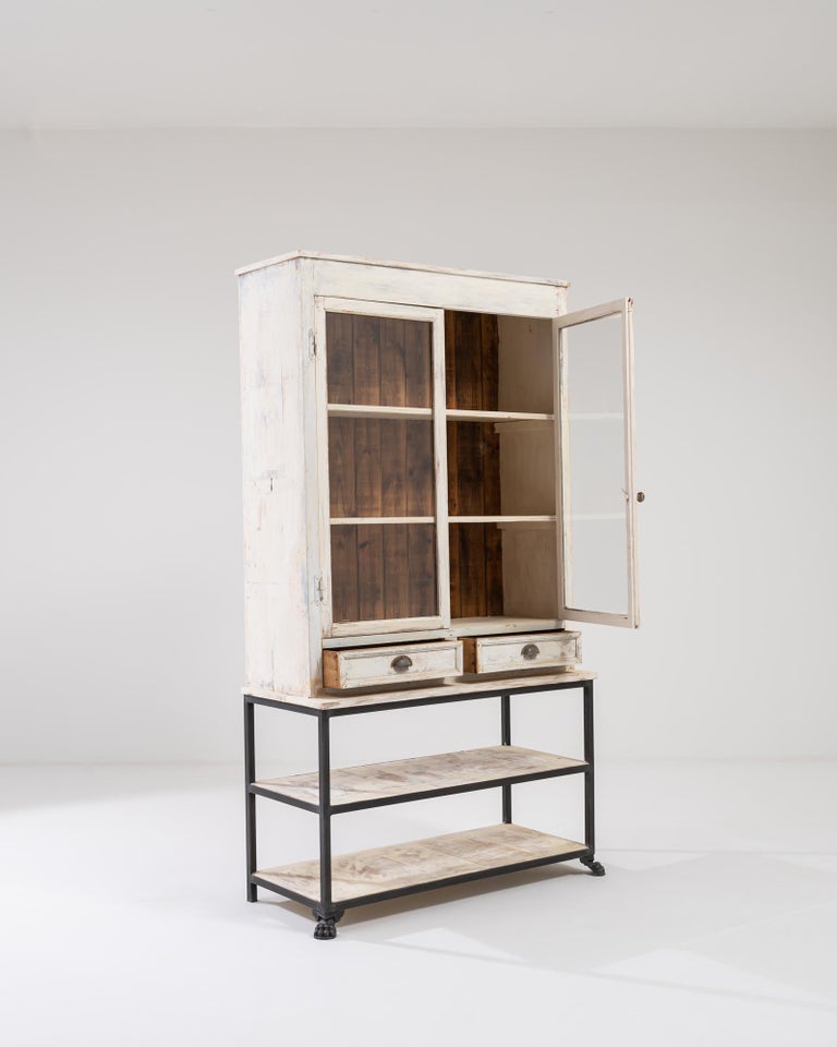 1900s French Wooden and Metal Vitrine For Sale at 1stDibs