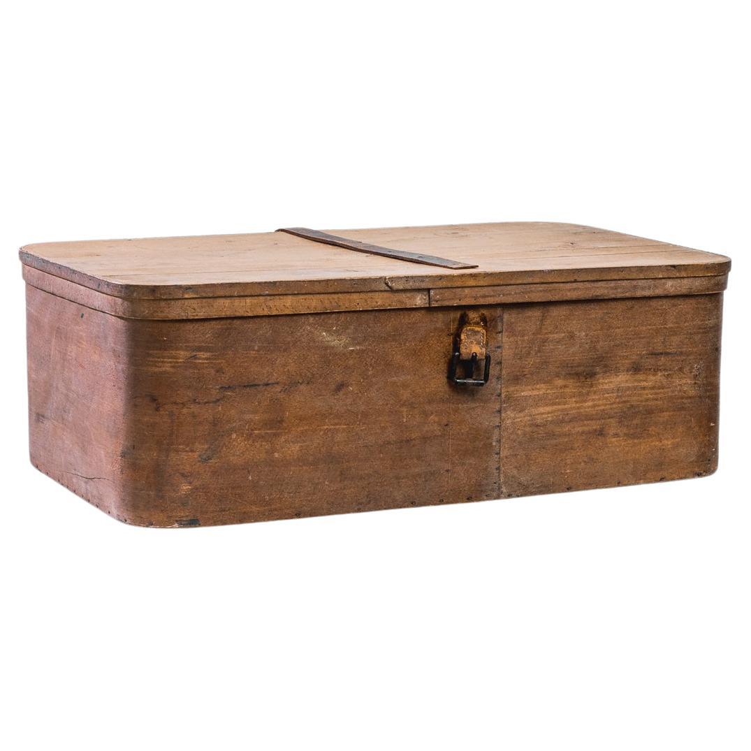 1900s French Wooden Box For Sale at 1stDibs