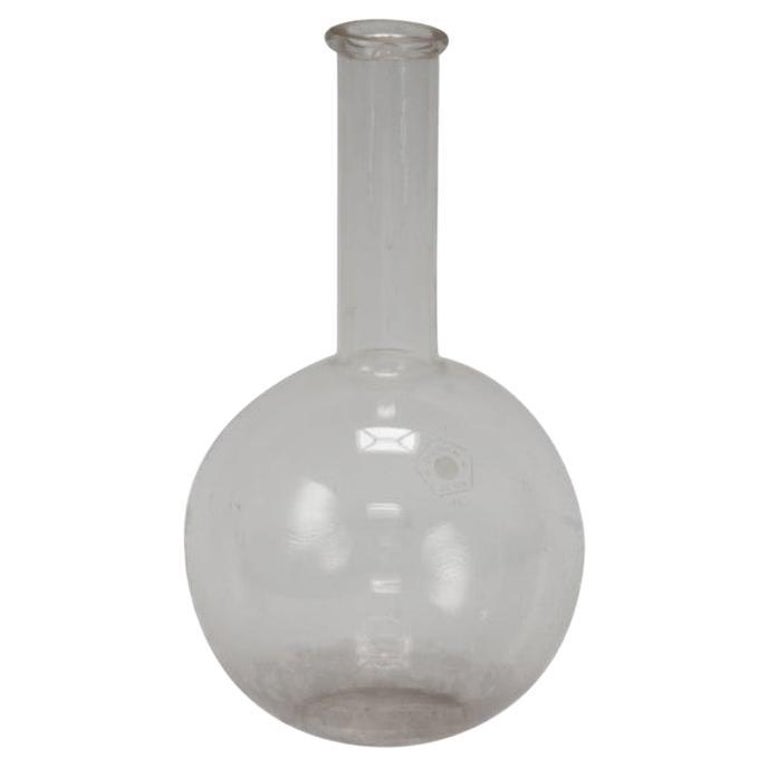 1900s Glass Chemist's Beaker For Sale at 1stDibs