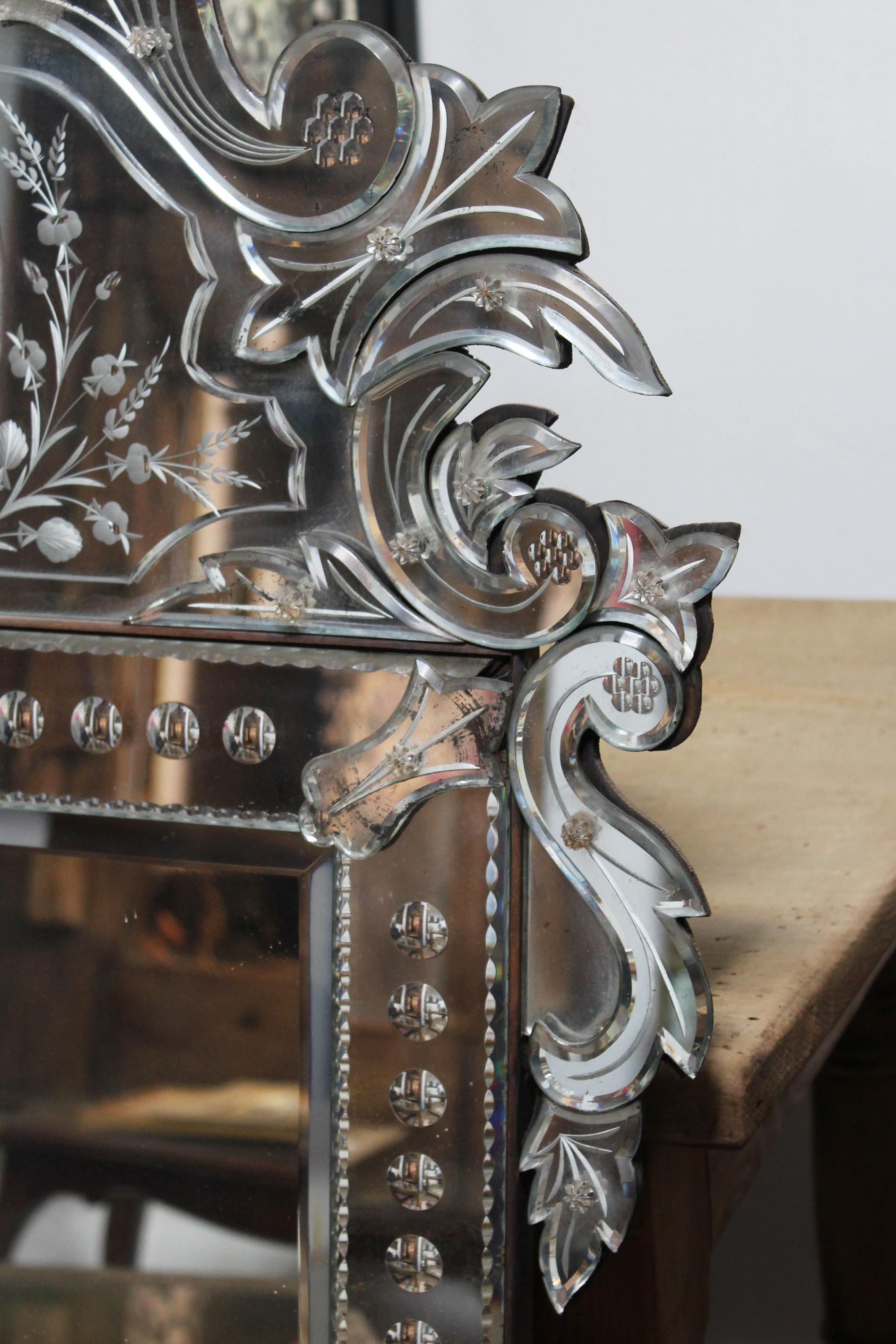 1900s Handcrafted Venetian Mirror with Floral Motifs at 1stDibs