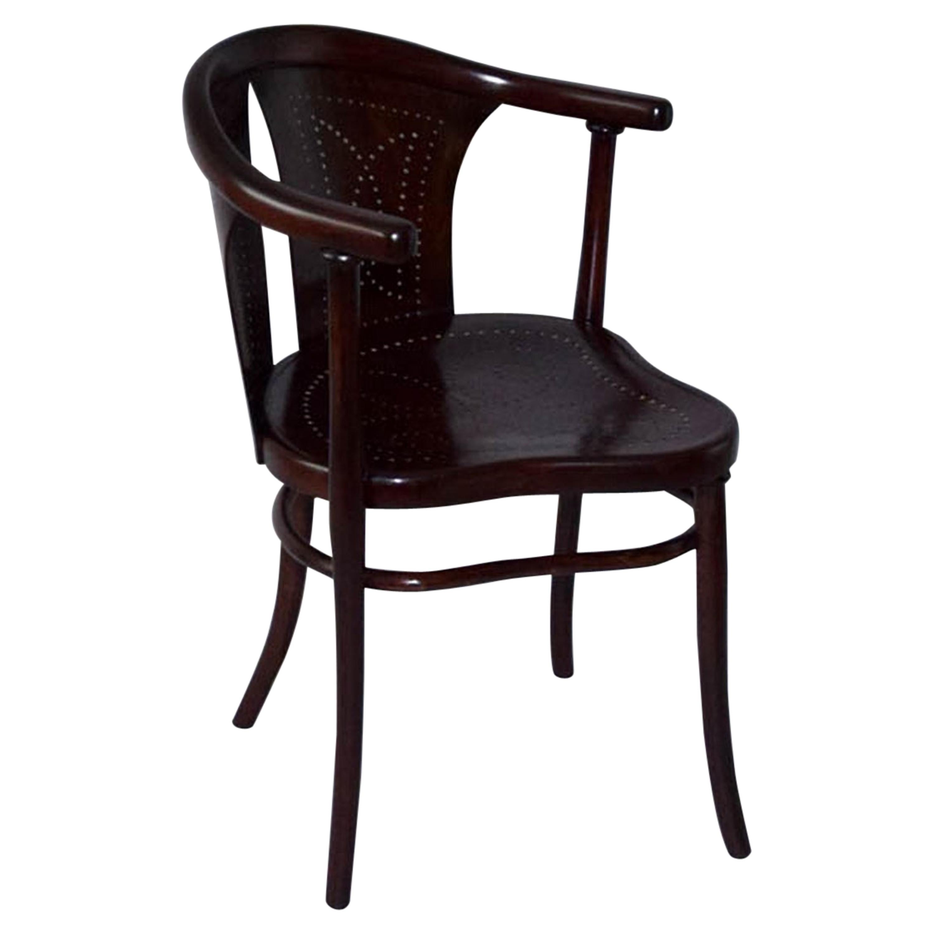 Zwei Stühle Thonet Nr.14:: um 1900 bei 1stDibs