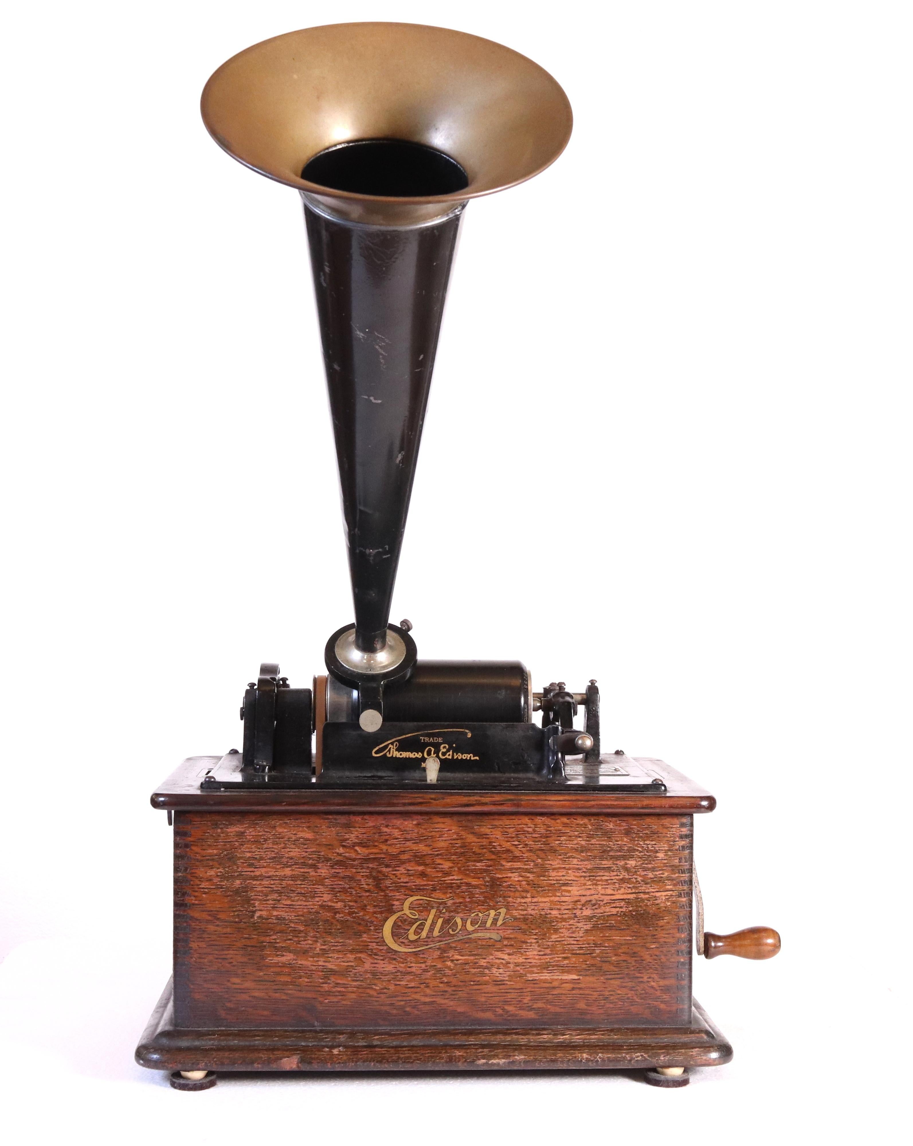 1903 Antique Thomas Edison Standard Phonograph For Sale at 1stDibs