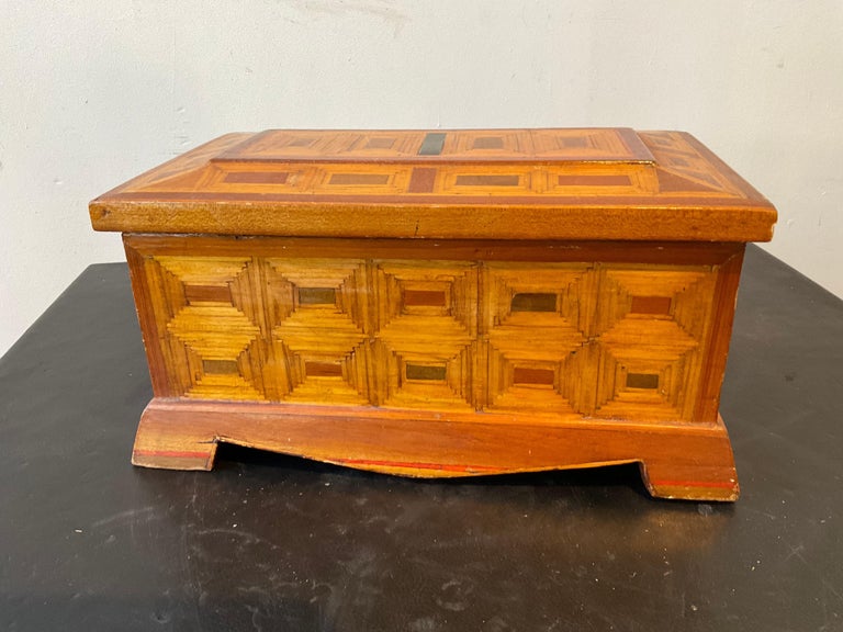 1910 Matchstick Jewlry Box For Sale at 1stDibs