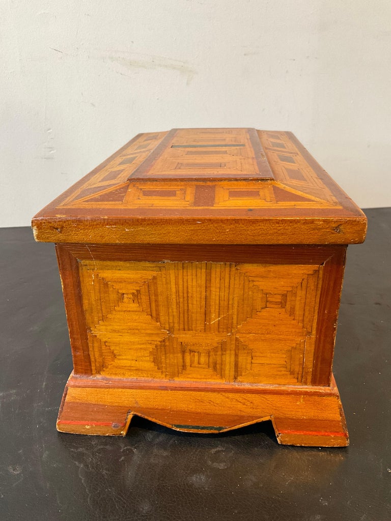 1910 Matchstick Jewlry Box For Sale at 1stDibs