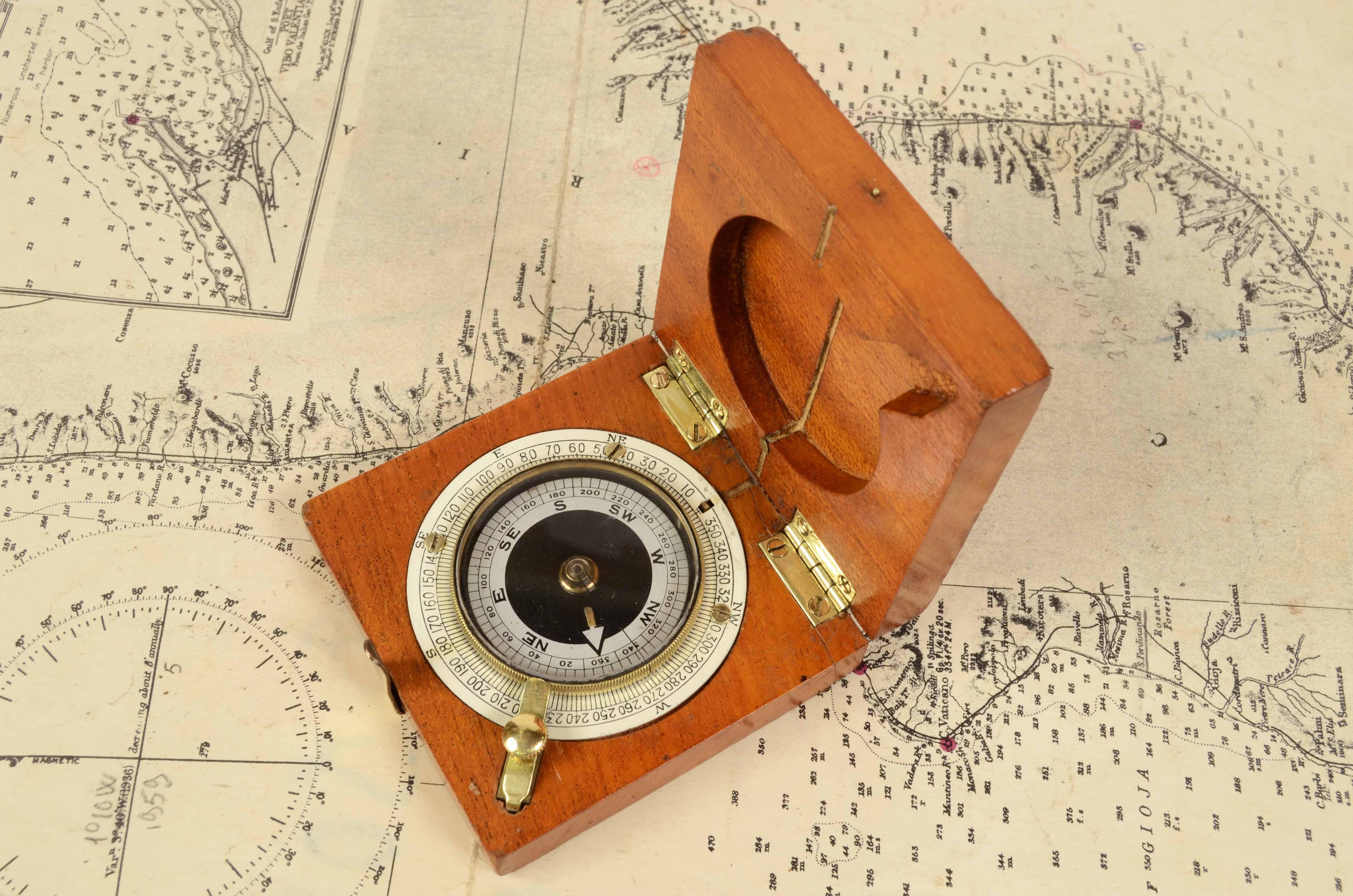 1918s Mahogany Small Pocket Compass British Aviation Officers During ...