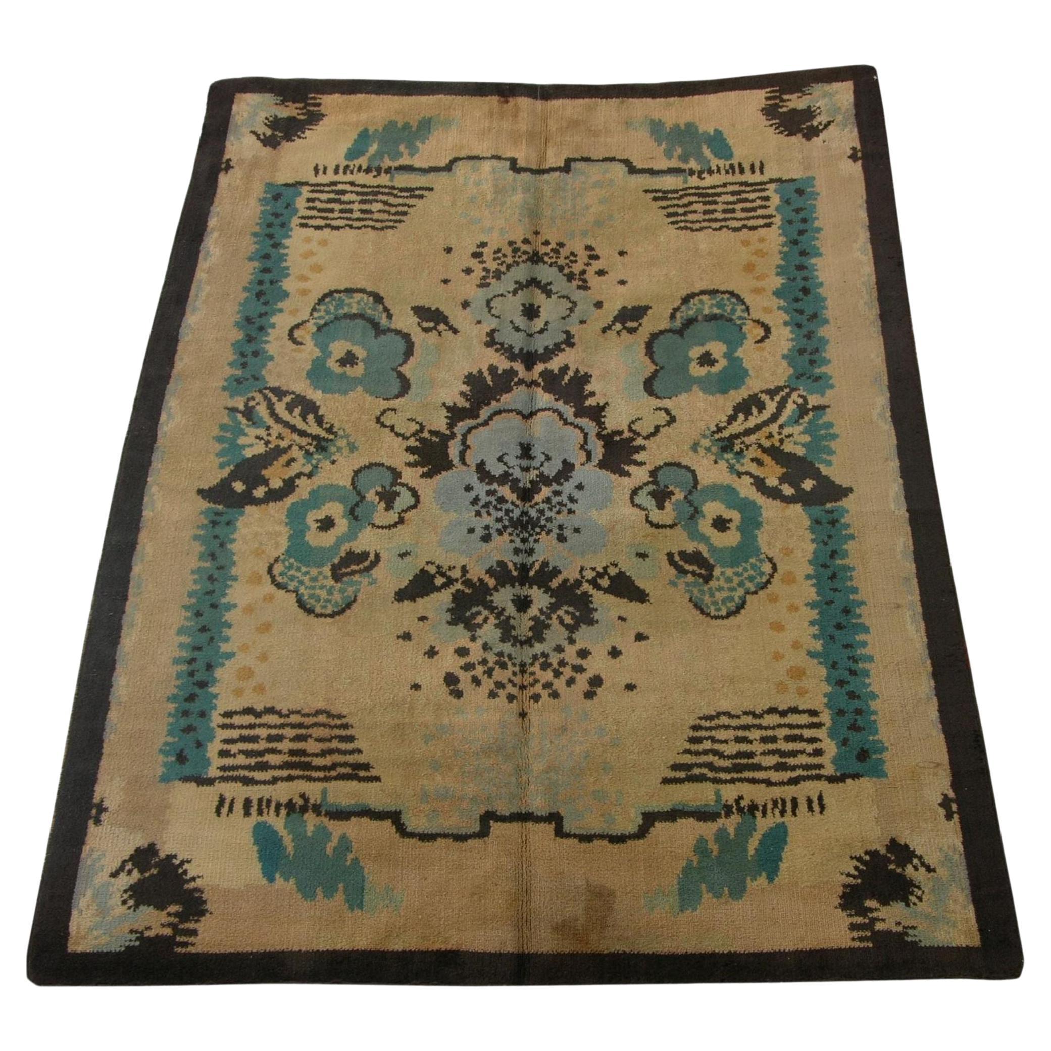 1920s Antique Needlepoint Rug - 6'7'' X 6'5'' For Sale at 1stDibs