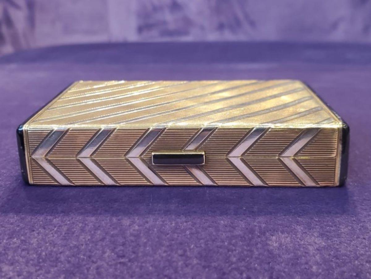 1920s Art Deco gold and enamel vanity case by Cartier For Sale at 1stDibs
