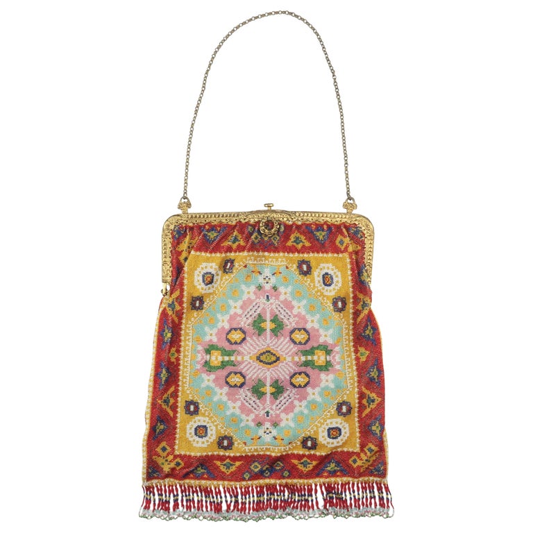 1920’s ‘Carpetbag’ Micro Glass Beaded Flapper Handbag at 1stDibs