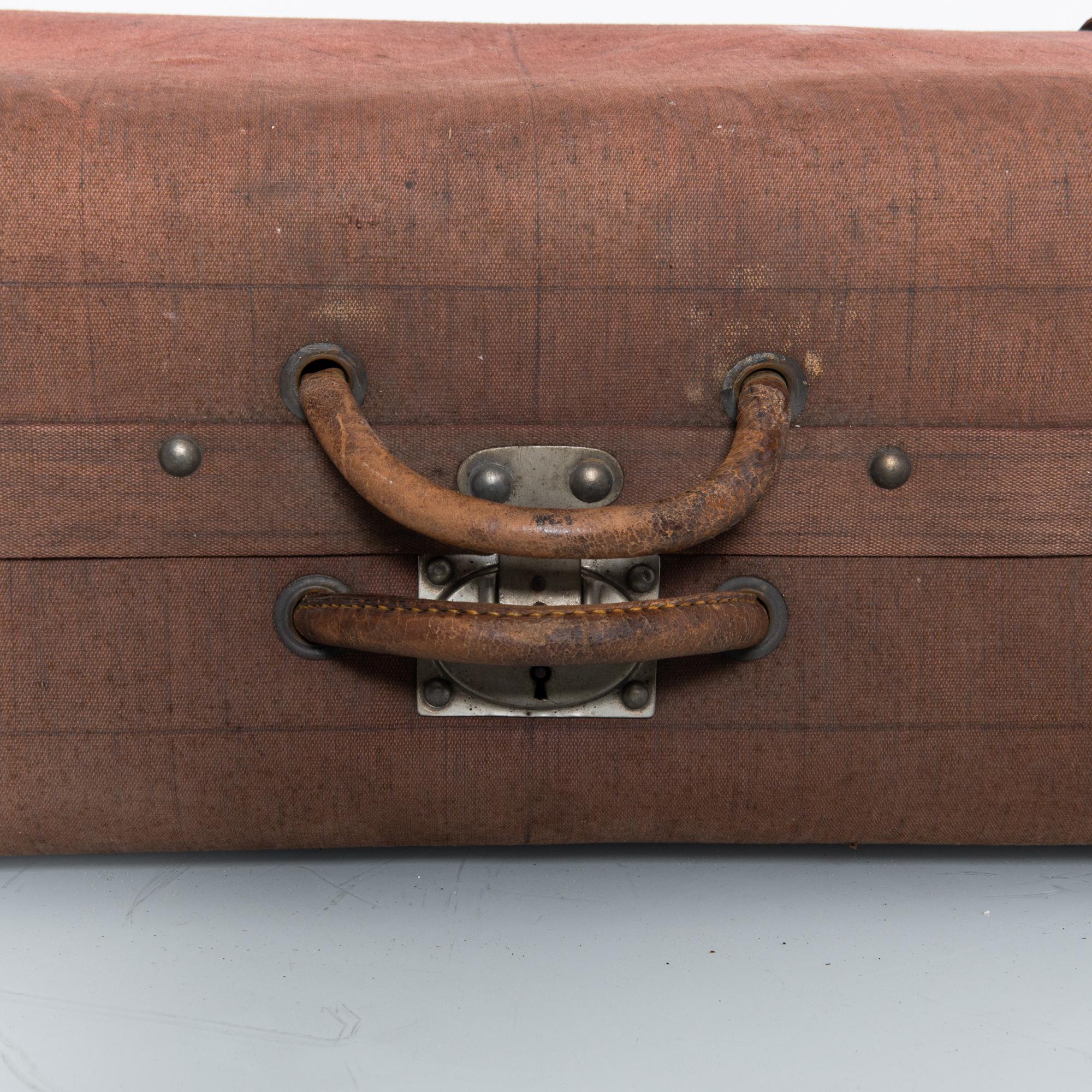 1920s French Antique Suitcase For Sale at 1stDibs