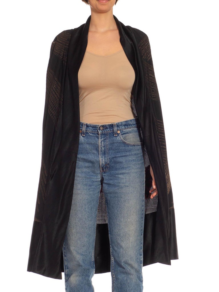 1920S Gold Lamé Silk and Velvet Embroidered Art Deco Cape For Sale at ...