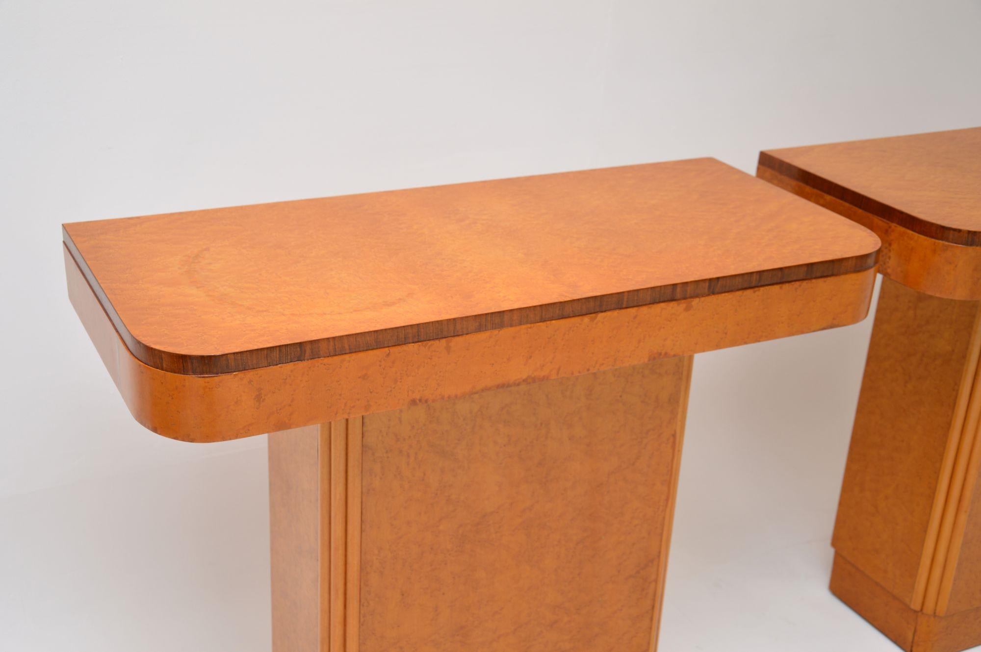1920's Pair of Art Deco Birds Eye Maple Console Tables For Sale at 1stDibs