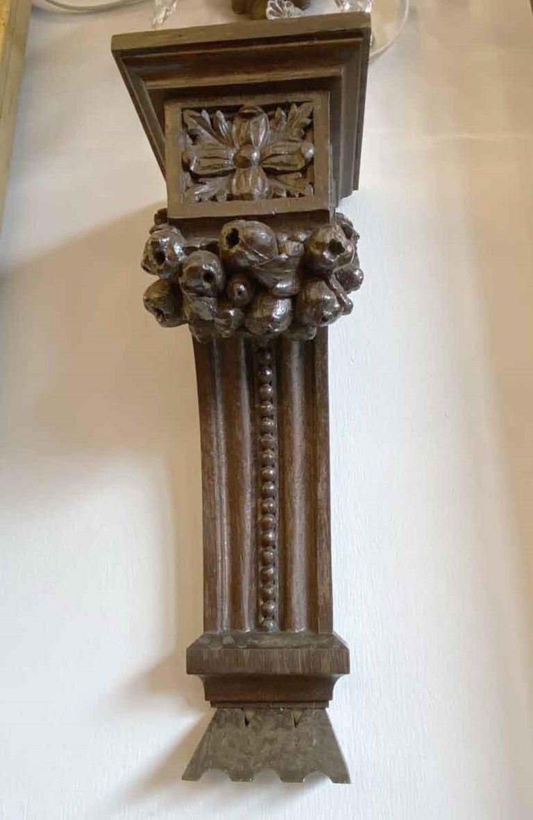 1920s Pair of Small Hand Carved Oak Corbels or Wall Brackets from Mt ...