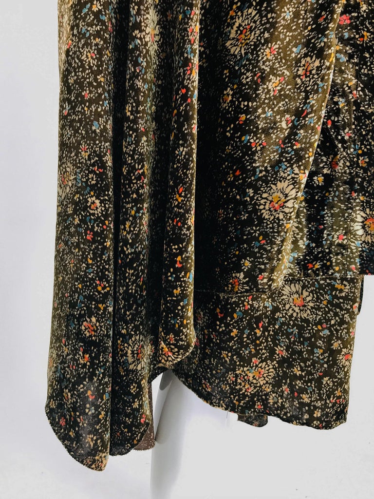 1920s Printed Silk Velvet Long Sleeve Drop Waist Flapper Dress For Sale ...