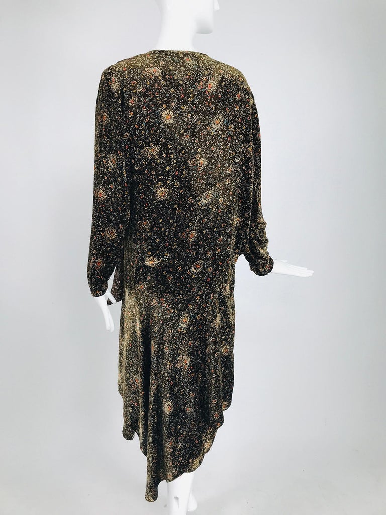 1920s Printed Silk Velvet Long Sleeve Drop Waist Flapper Dress For Sale ...