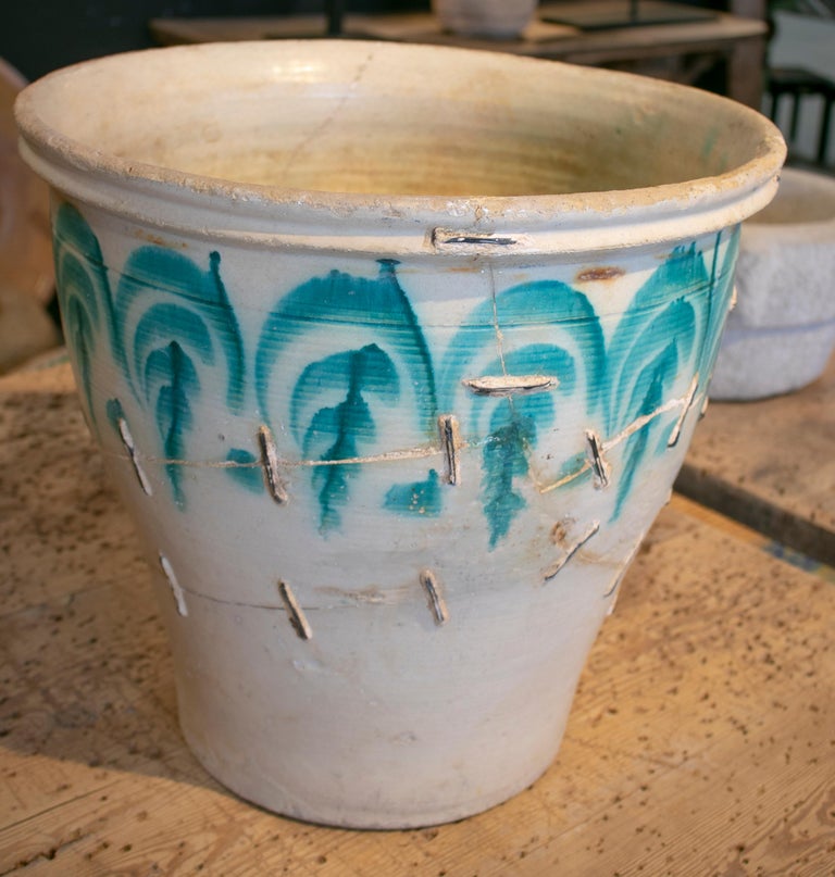 1920s Spanish Granada White and Green Glazed Ceramic Pot with Iron ...