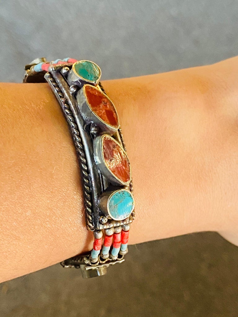 1920s Tribal Antique Moroccan Silver Bracelet For Sale at 1stDibs