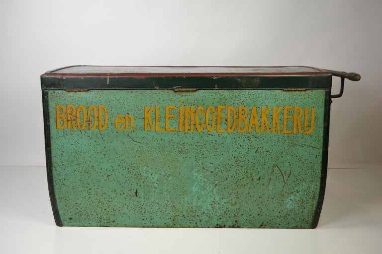 1920s Tricycle's Wood and Metal Box from Antique Bakery's Cargo Bike ...