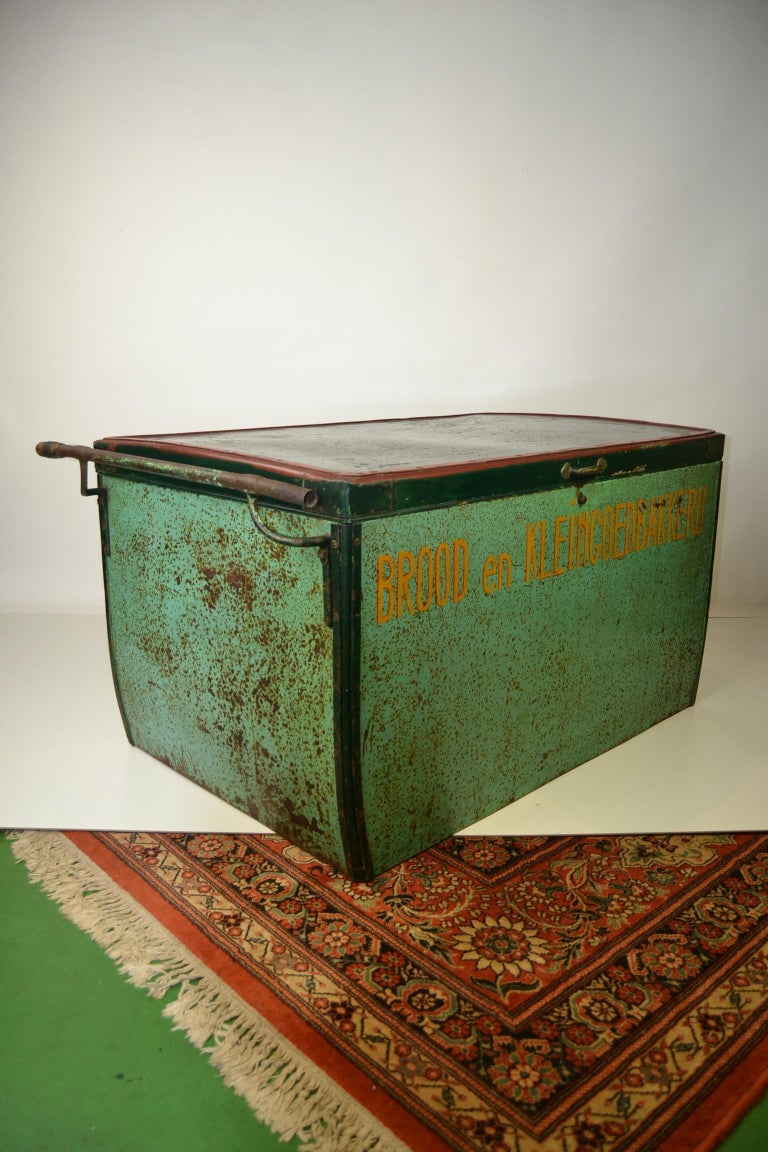 1920s Tricycle's Wood and Metal Box from Antique Bakery's Cargo Bike ...