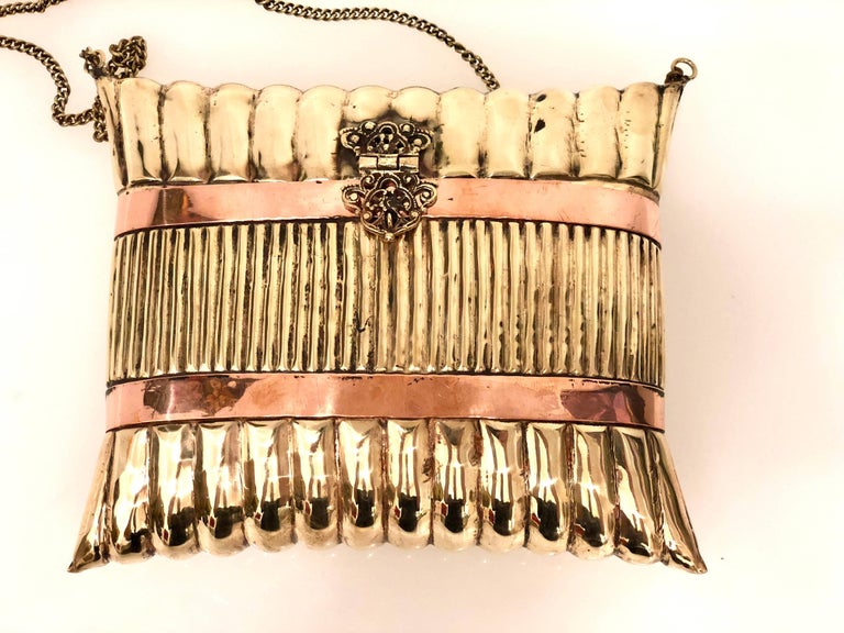 1920s Vintage Brass and Copper Polished Metal Purse For Sale at 1stDibs