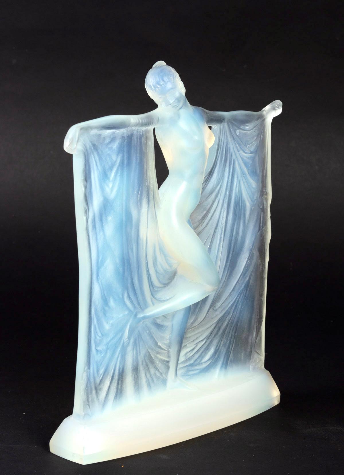1925 Ren Lalique Suzanne Statuette Deep Milky Opalescent Glass Woman 1925 Ren Lalique Suzanne Statuette Deep Milky Opalescent Glass Woman
