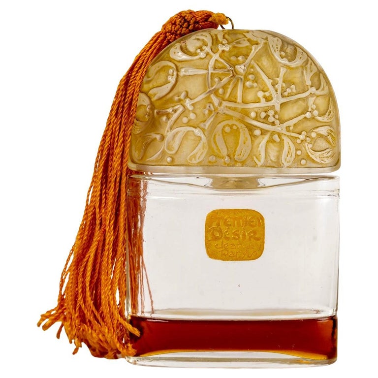 1926 René Lalique Perfume Bottle Sous Le Gui Glass Green Patina Jean de ...