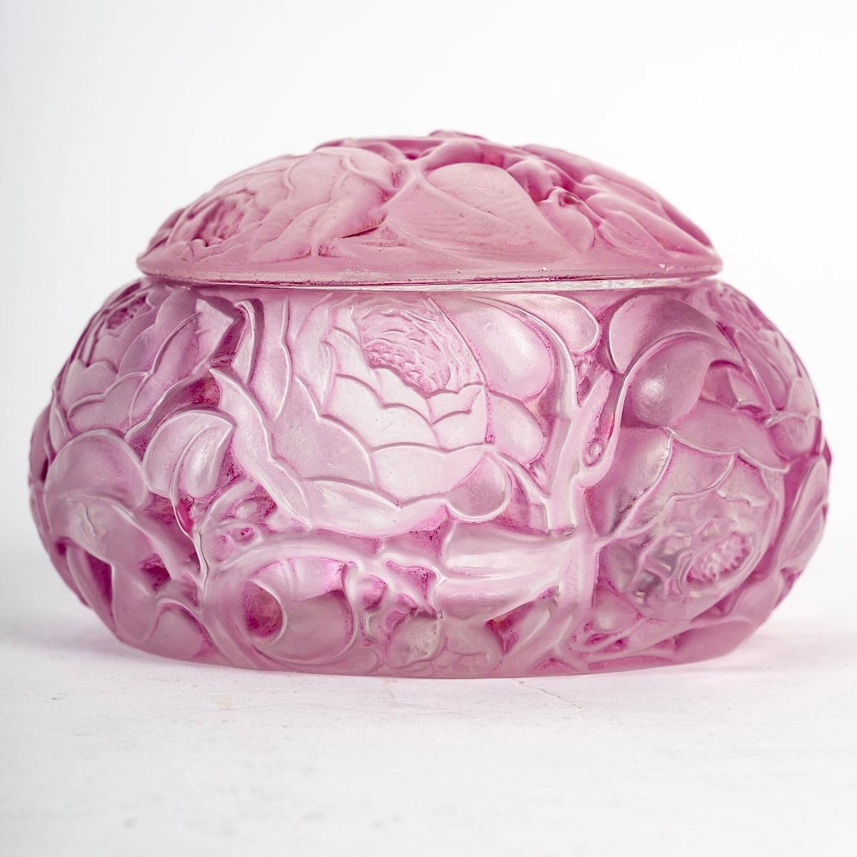 1927 René Lalique Box Dinard Frosted Glass with Pink Purple Patina ...