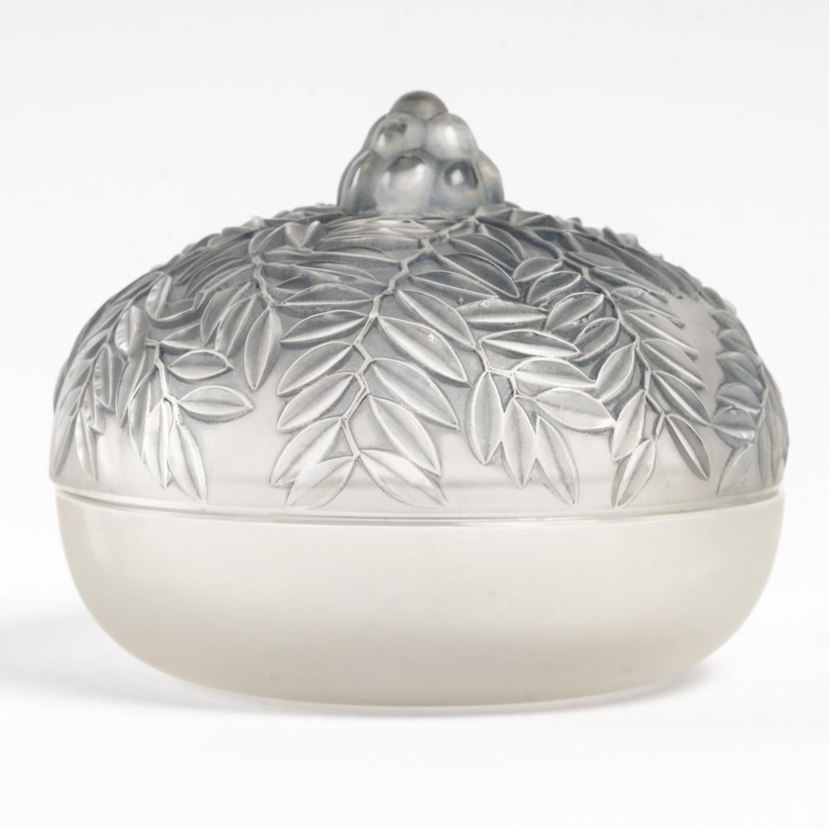 1928 René Lalique Box Vallauris Frosted Glass with Blue-Grey Patina at ...