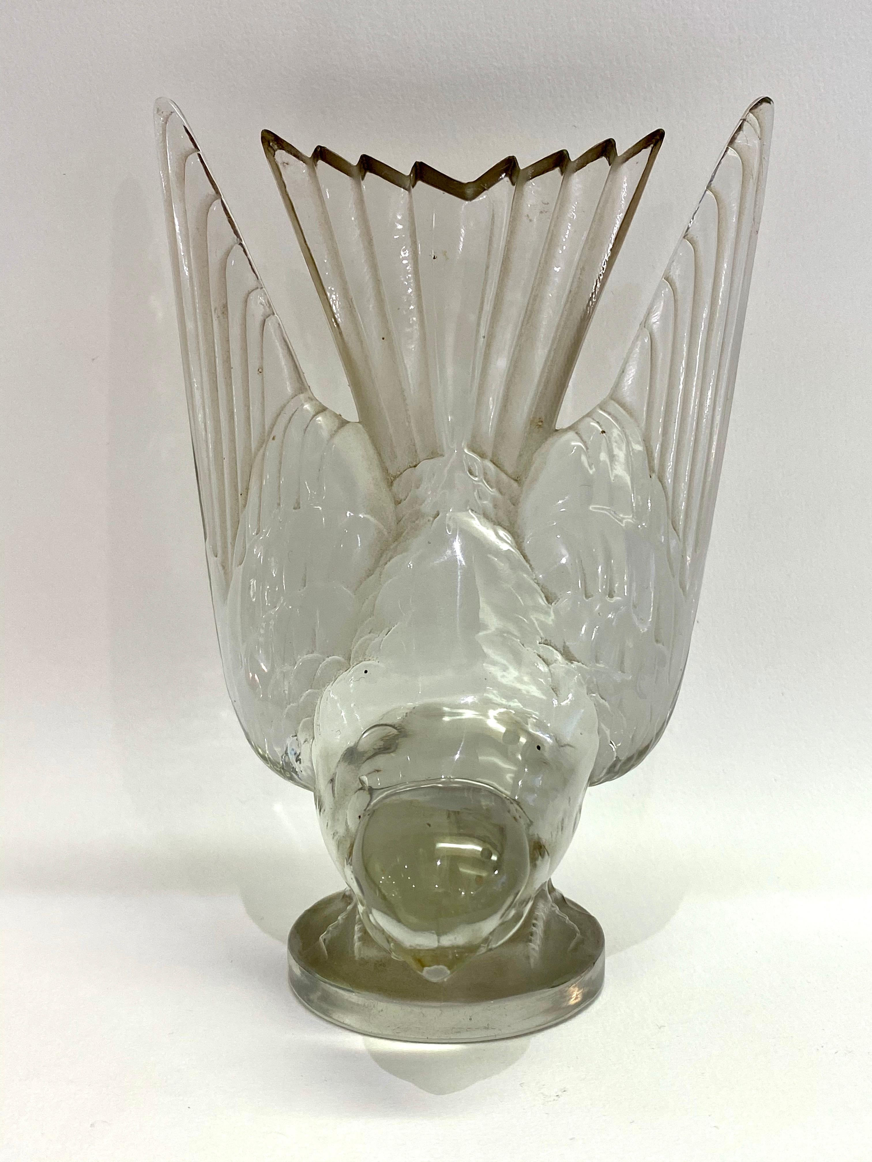 1928 René Lalique Hirondelle Car Mascot Hood Ornament in Clear Glass ...