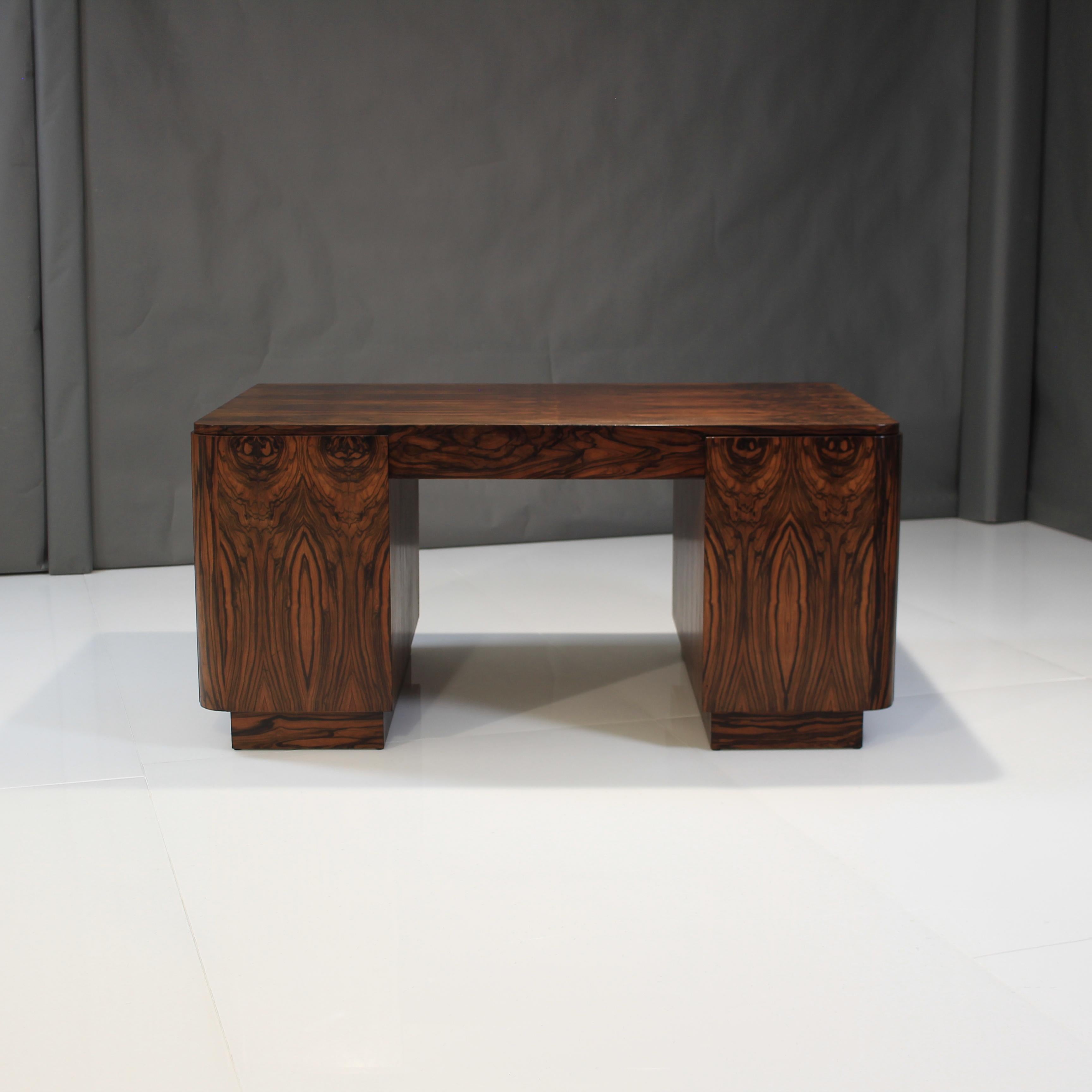 1930s Art Deco Rosewood Desk For Sale at 1stDibs
