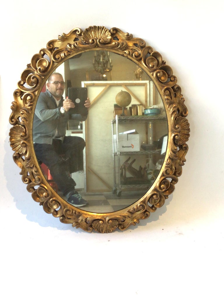 1930s Carved Wood Gilt Oval Italian Mirror with Shell Motif For Sale at ...