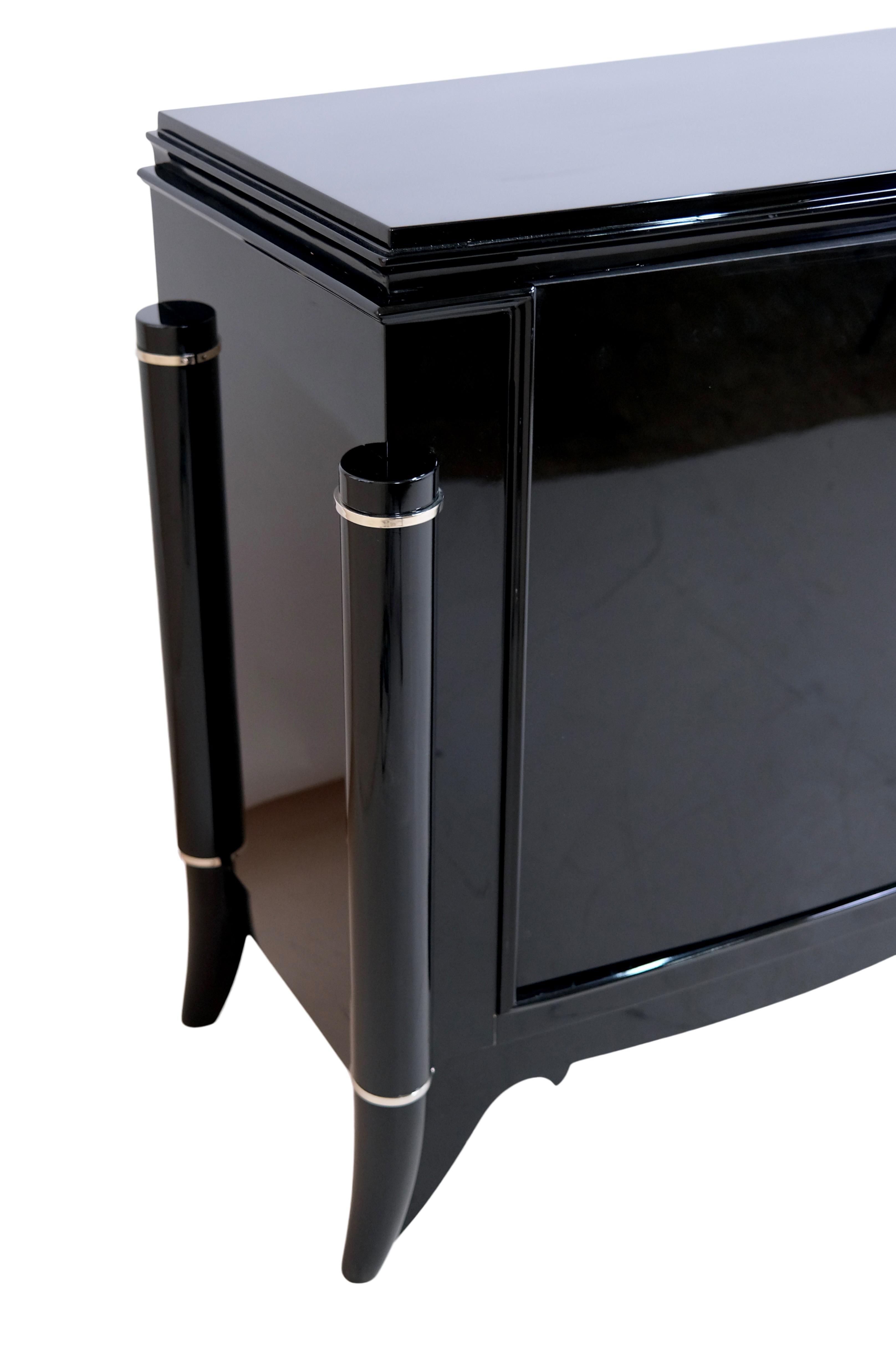 1930s French Art Deco Sideboard in Black Piano Lacquer with Figural ...