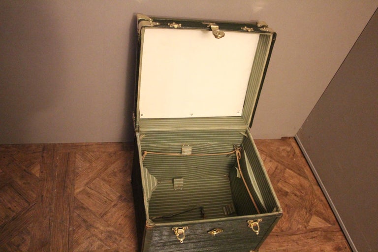 1930s Green Canvas "Cube Shape" French Hat Trunk by Cosmopolitan at 1stDibs