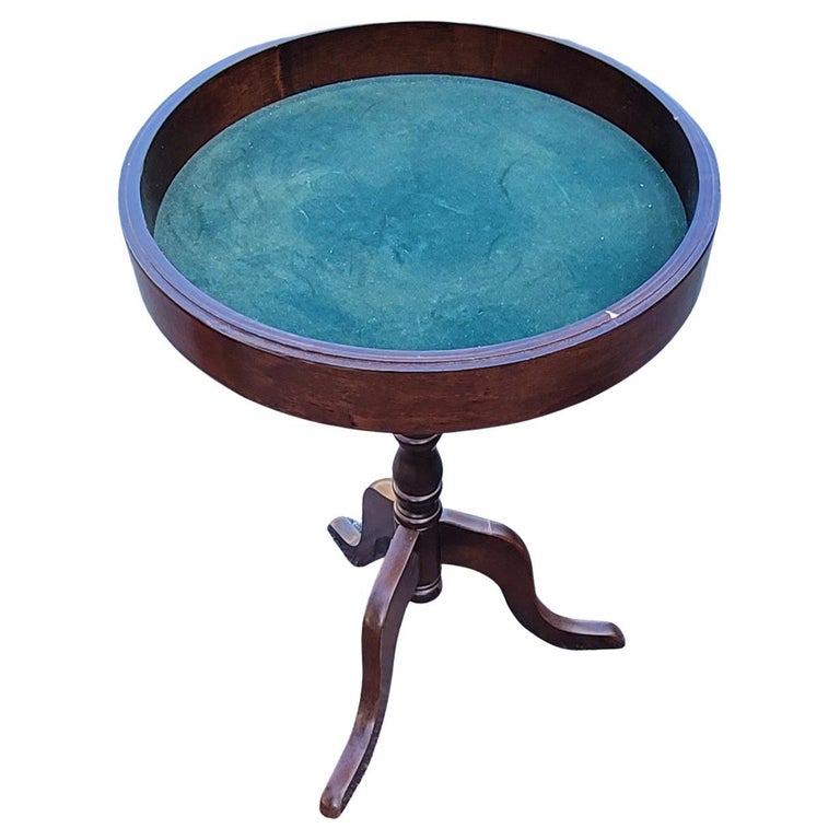 1930s Mahogany Pedestal Felt Lined Lift Top Vitrine Showcase Table For ...