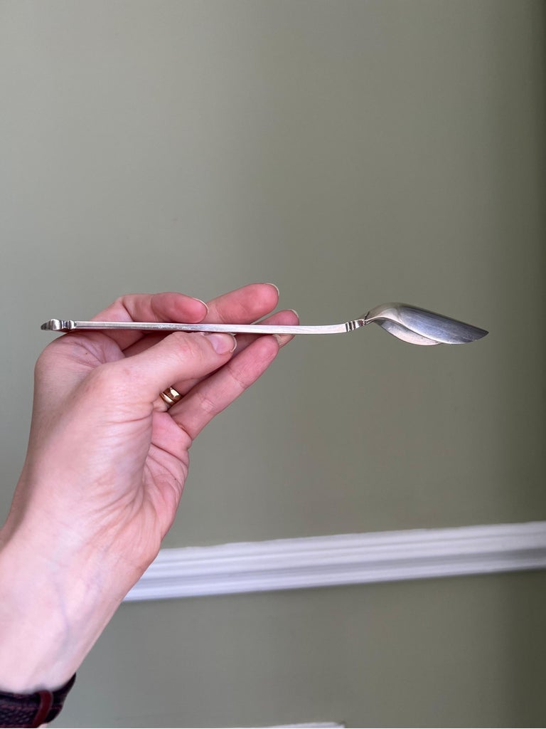 1930s Tiffany and Co Hampton Pattern Bone Marrow Spoon For Sale at 1stDibs
