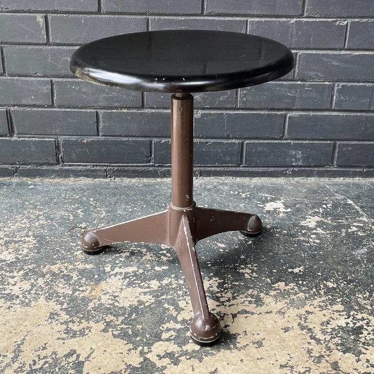 1930s Vintage Industrial Workshop Stool Art Deco Sputnik For Sale at ...