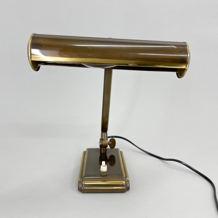 1940s Adjustable Table or Desk Lamp For Sale at 1stDibs